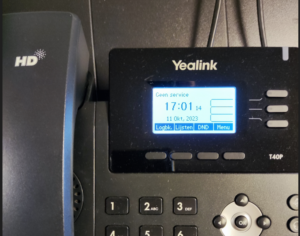 Wat te doen als een Yealink toestel de melding "geen service" geeft ...